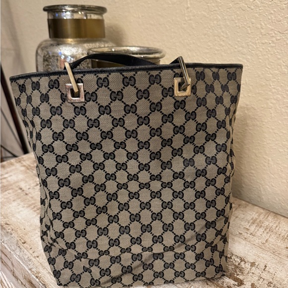 Gucci | Bags | Gucci Monogram Canvas Tote | Poshmark